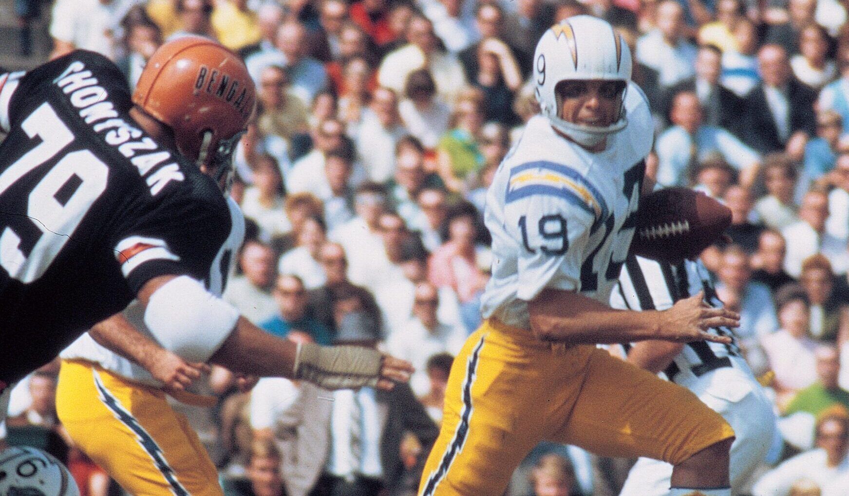 Surprising Chargers Wide Receiver In Top 5 In Pro Football History, Per ...