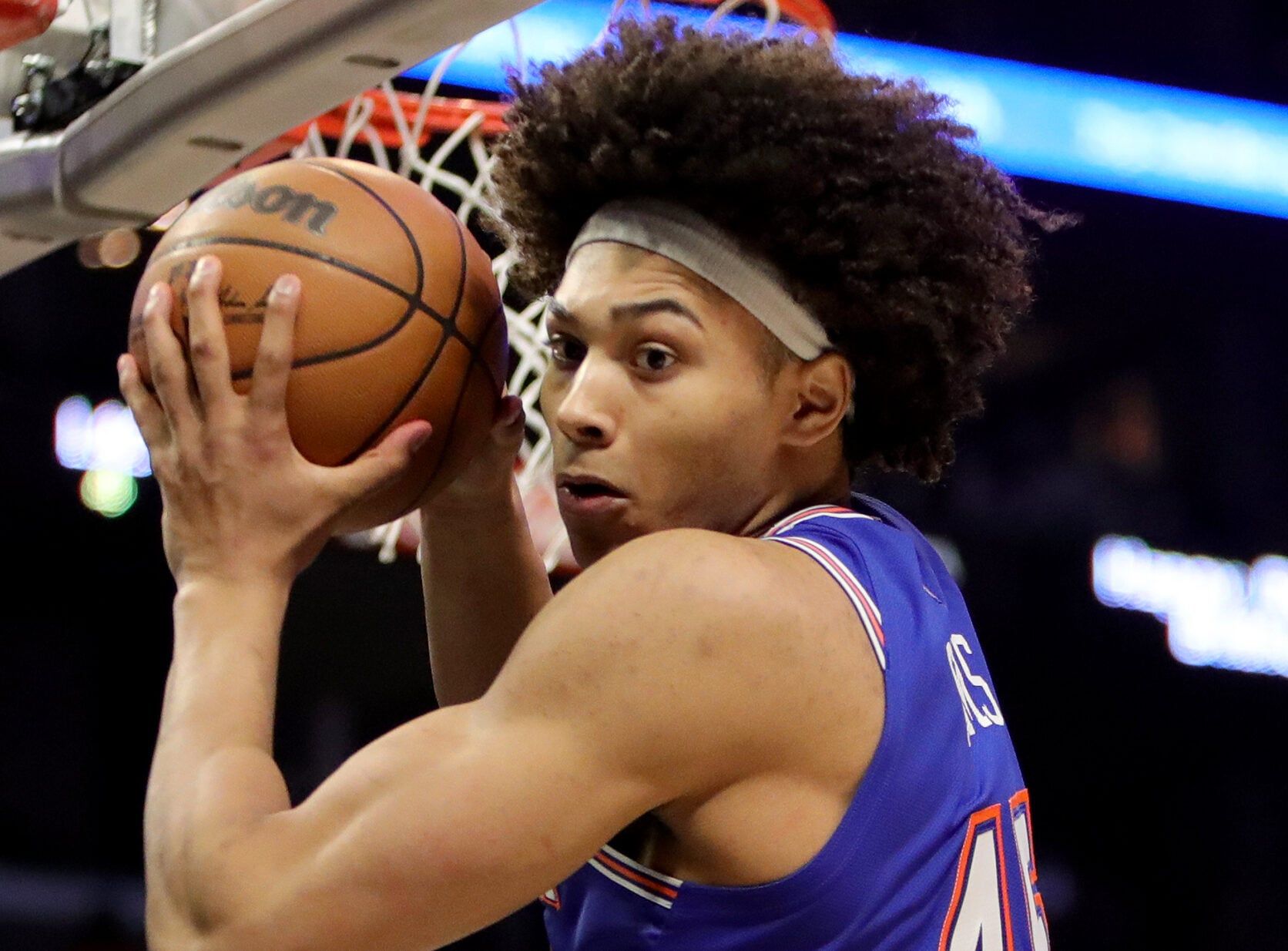 Los Angeles Clippers Competing For Quality Young Center Against ...