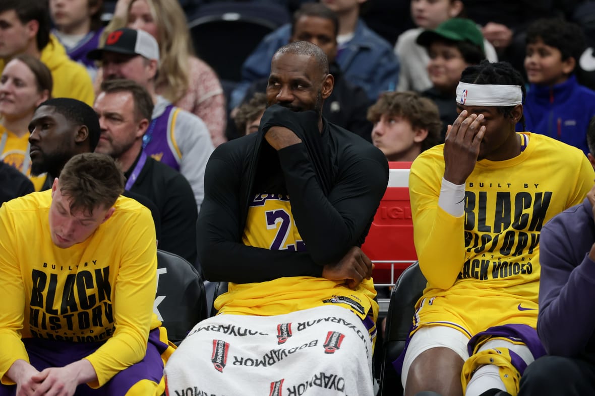 Los Angeles Lakers Share Uncertain LeBron James Return Timeline - LAFB ...