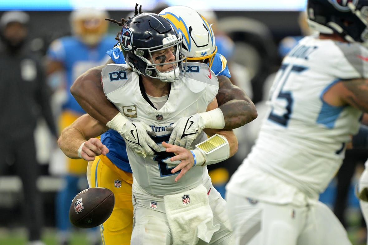 Los Angeles Chargers' Latest Move Proves They Desperately Need Veteran ...