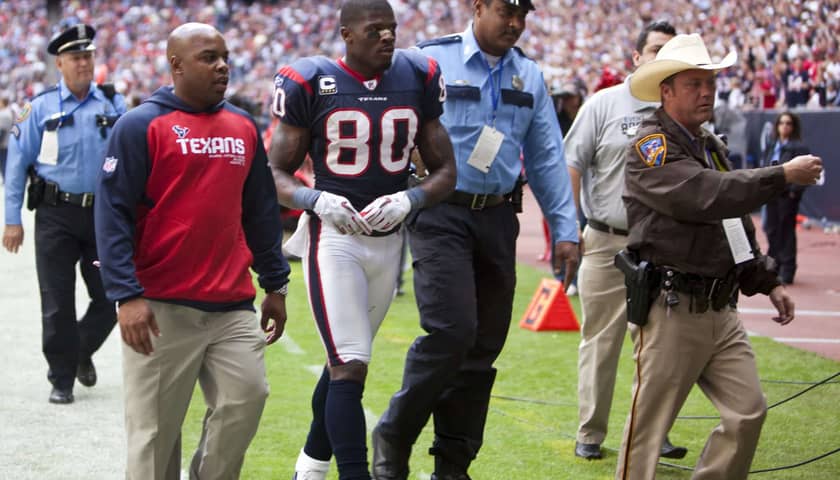 Top 10 NFL Fights In History - LAFB Network